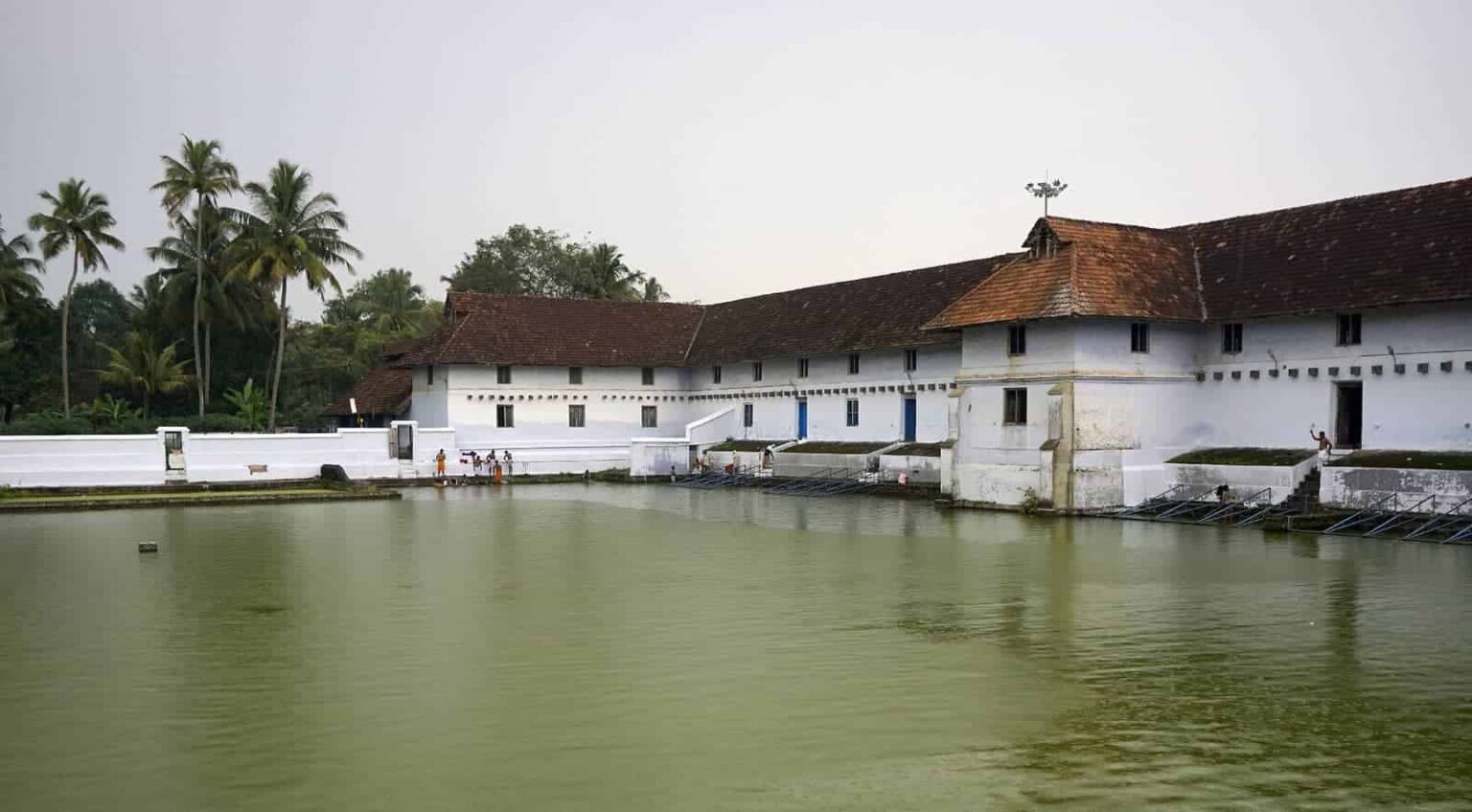 Vaikom Shiva Temple: The Abode of Eternal Peace - The Food Travellers ...